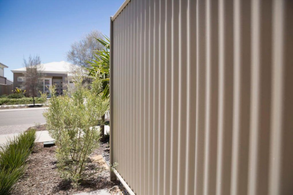 Colorbond CustomScreen® Fencing Supplies - STY Metals